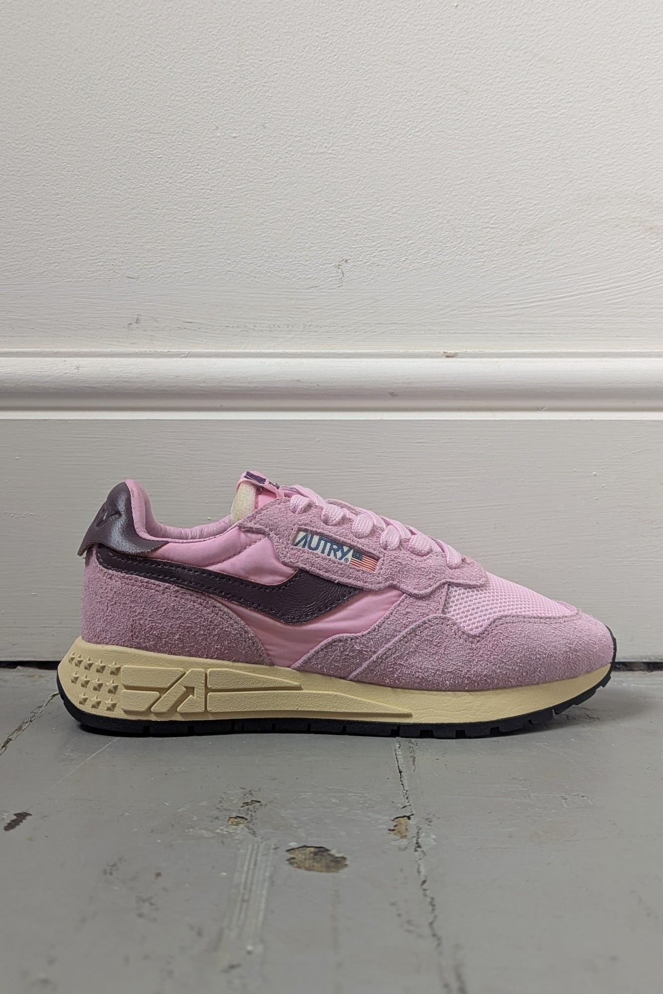 Autry - Reelwind Rose Suede Leather Sneakers – 32 The Guild