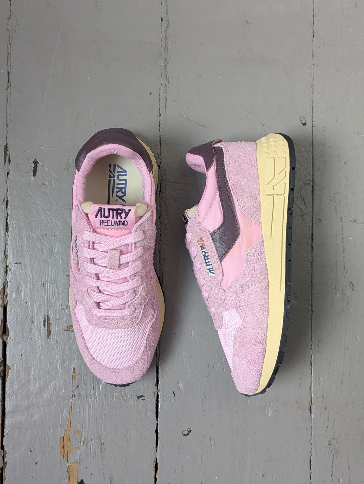 Autry - Reelwind Rose Suede Leather Sneakers – 32 The Guild